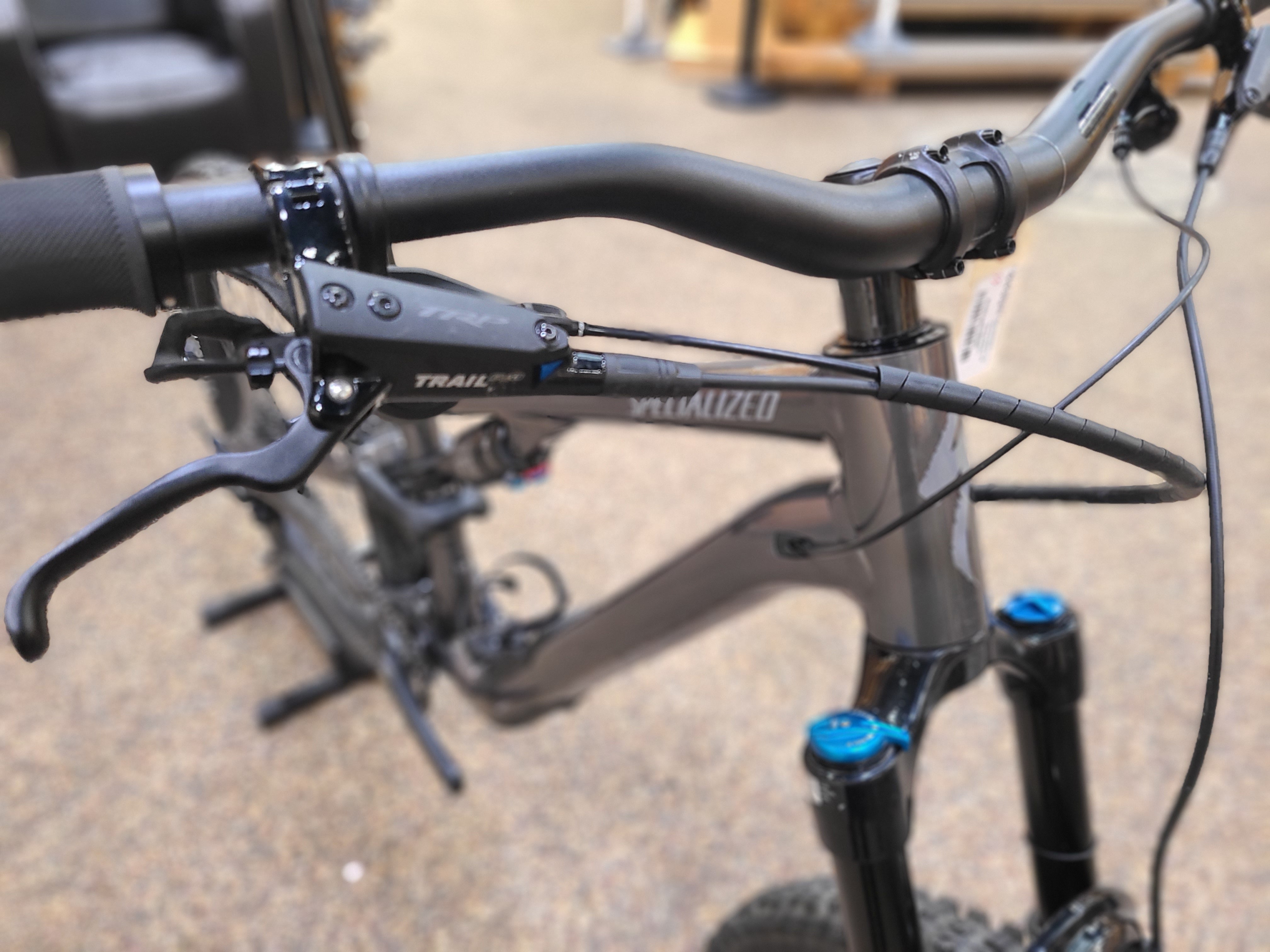 Specialized Stumpjumper 15 Comp Alloy Full Suspension DEMO Bike 2025