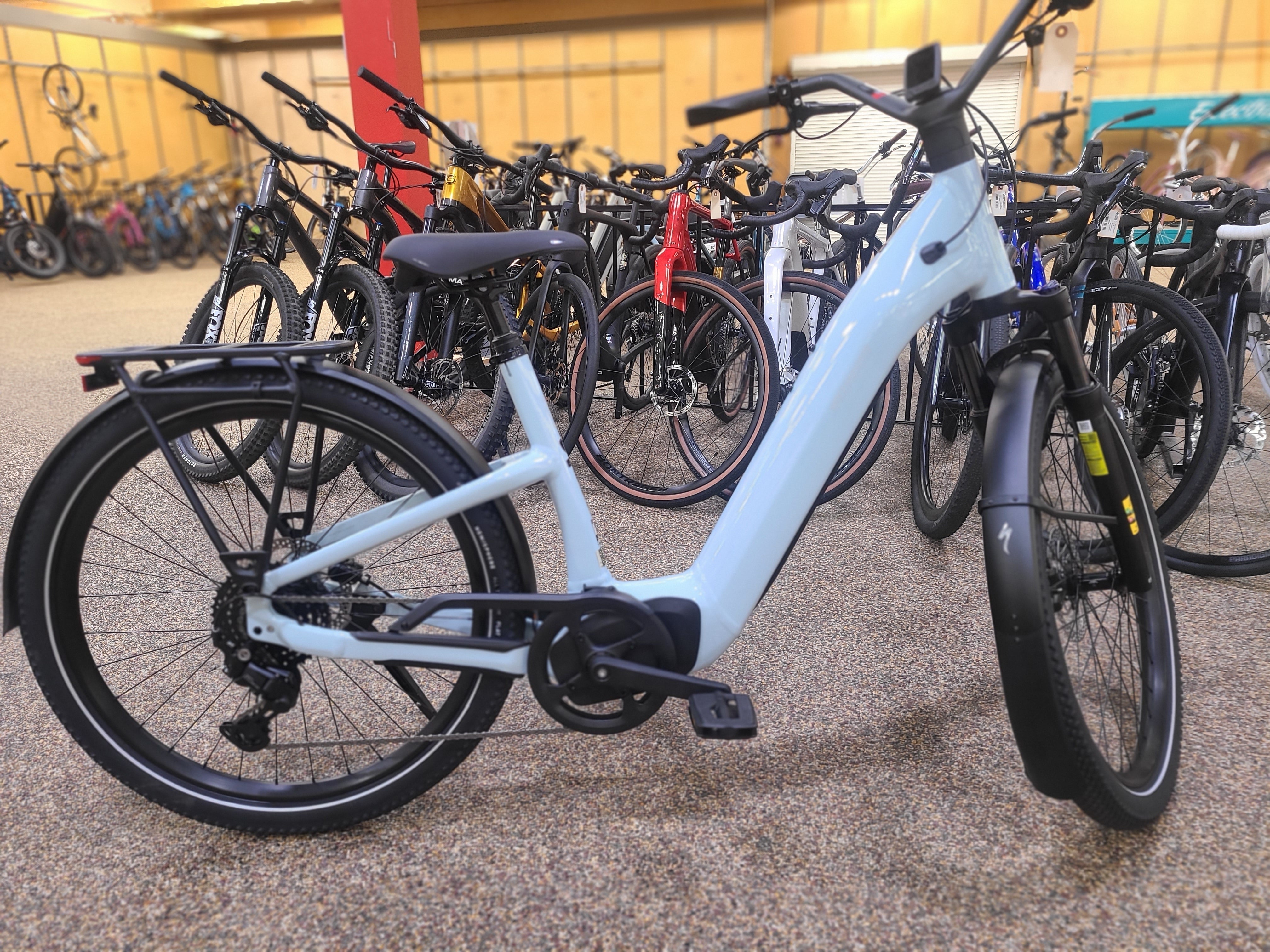 Specialized Turbo Como 4.0 UL Step-Thru DEMO Electric Bike 2025